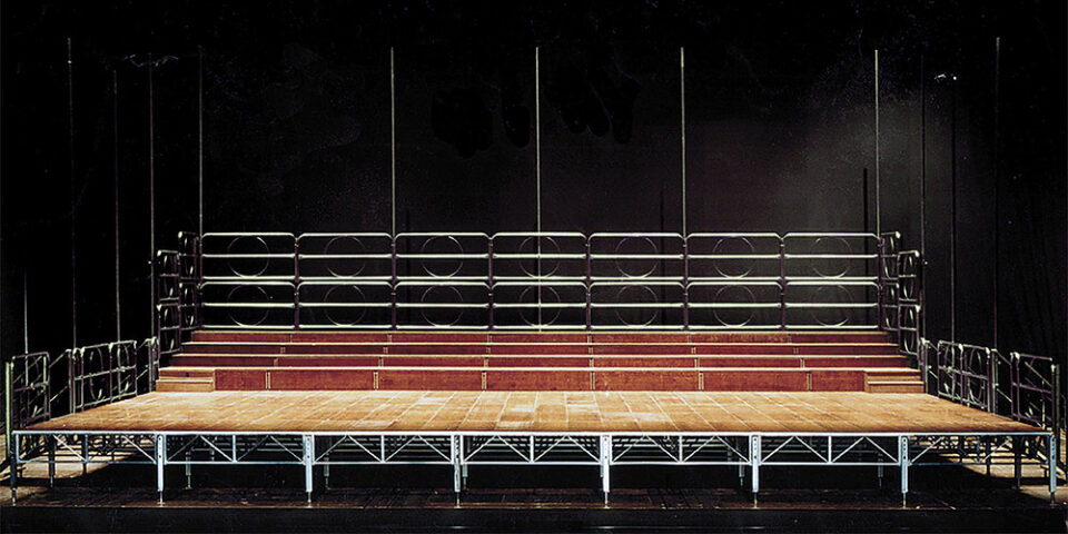 Stage to hire: modular and mobile | Mario Orlando